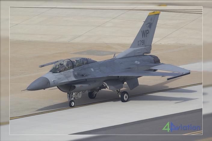 80th Fighter Squadron - 4Aviation